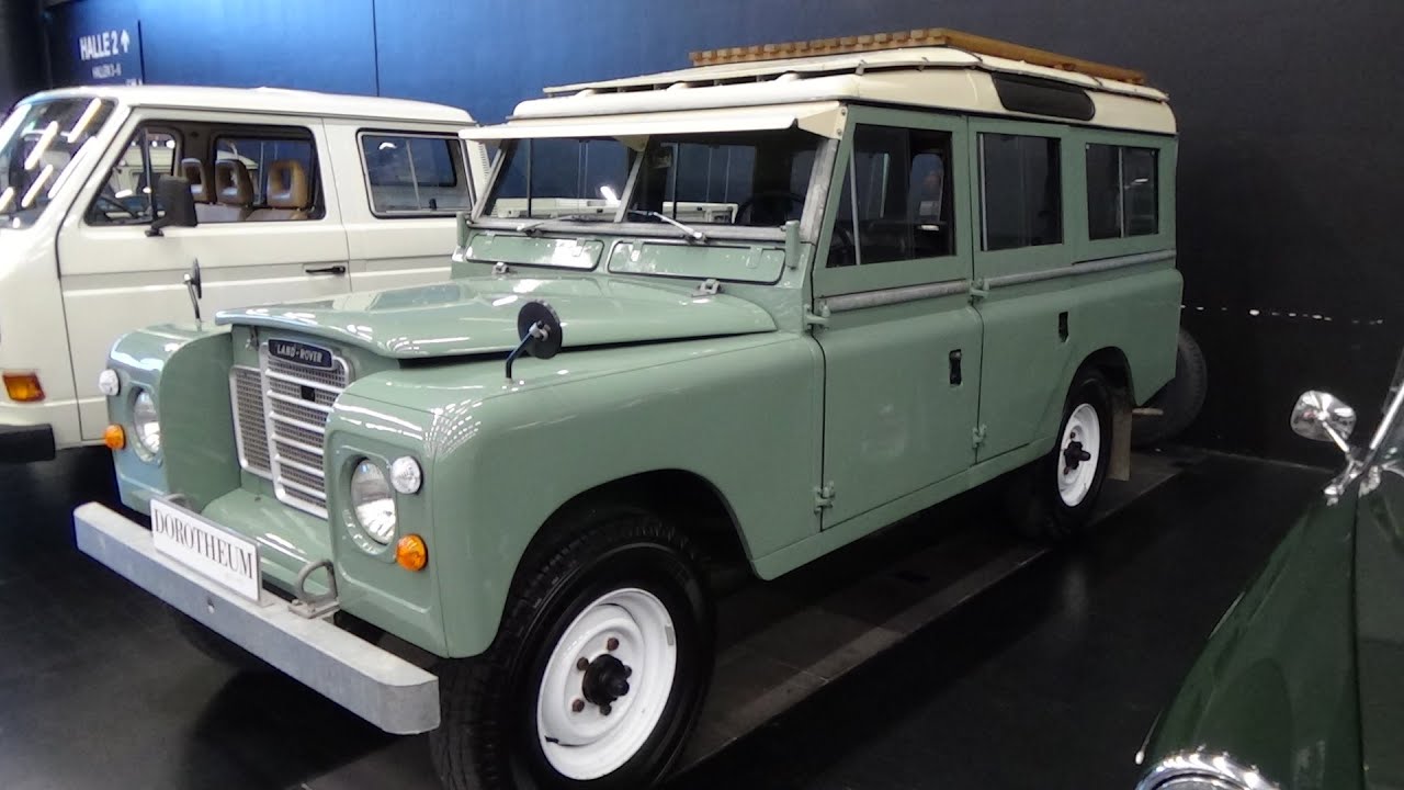 1972 Land Rover Defender Station Wagon Serie III - Exterior + Interior ...
